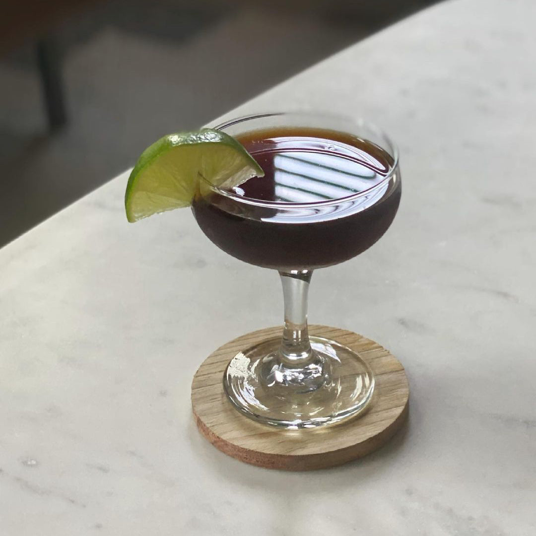 Daiq in Black – Liber & Co.